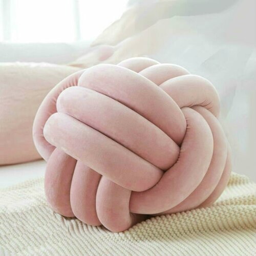 Большая декоративная подушка-узел 35х35 см/ Современная интерьерная мягкая подарочная диванная подушка ручной работы пыльно-розового цвета(0151)
