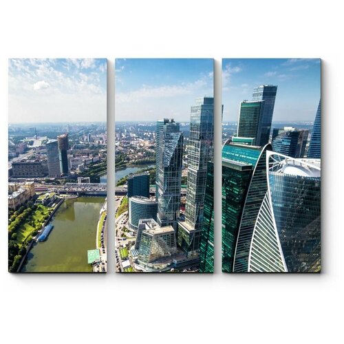 Модульная картина Бизнес центр солнечным днем, Москва 140x100