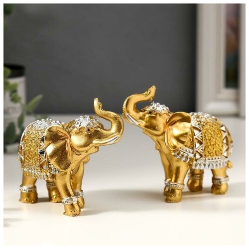 Сувенир полистоун Золотой слон в зеркальной попоне 8,5х9,2х3,7 см микс 2 шт