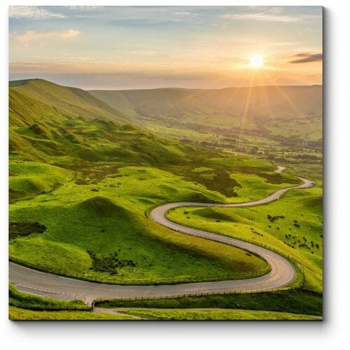 Модульная картина Извилистая дорога вдоль зеленых полей 70x70