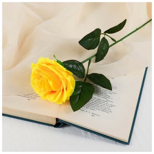 Poetry in flowers Цветы искусственные "Роза Глория" 9х60 см, жёлтый