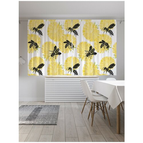 Классические шторы JoyArty "Пчела на цветке", серия Oxford DeLux, 2 полотна 145x180 см