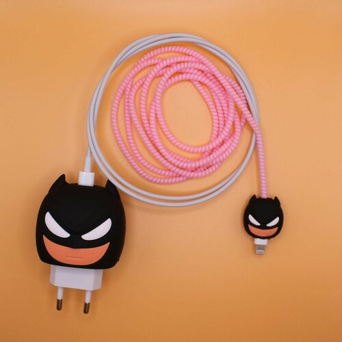 Комплект с обмоткой-спиралью для кабеля и защитный чехол для зарядки / защита кабеля от излома / Бэтмен (розовый)