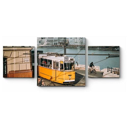 Модульная картина Трамвай по одной из улиц Будапешта120x51