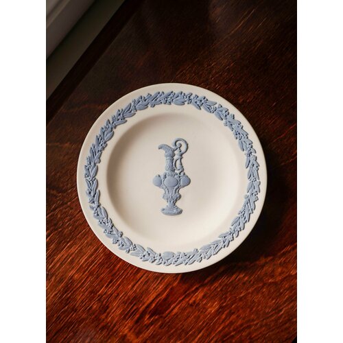 Wedgwood блюдце с винным кувшином, Яхтинг, Англия, 1987 год