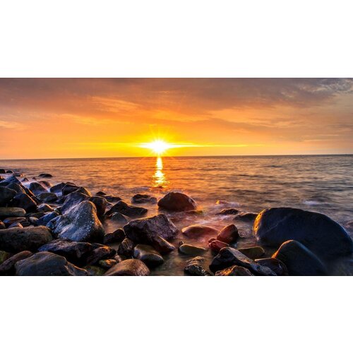 Картина на холсте 60x110 LinxOne "Море восход камни утро солнце" интерьерная для дома / на стену / на кухню / с подрамником