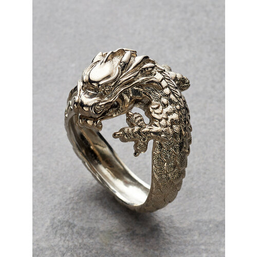 Кольцо обручальное Кольцо серебряное Дракон широкое серебро 925, серебро, 925 проба, родирование, серебряный