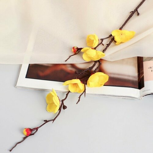 Poetry in flowers Цветы искусственные "Ветка сакуры" 50 см, жёлтый