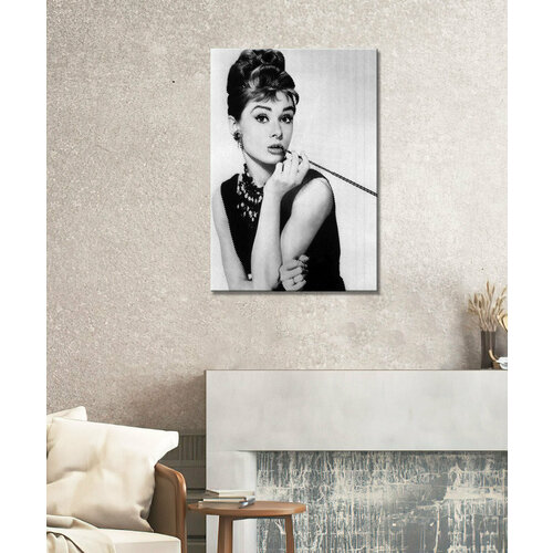 Картина на холсте для интерьера на стену - Одри Хепбёрн чёрно-белый арт 40х60
