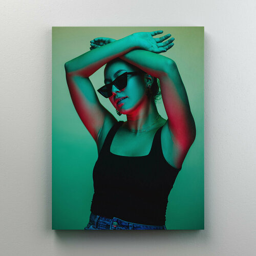 Интерьерная картина на холсте "Девушка фотомодель" размер 22x30 см