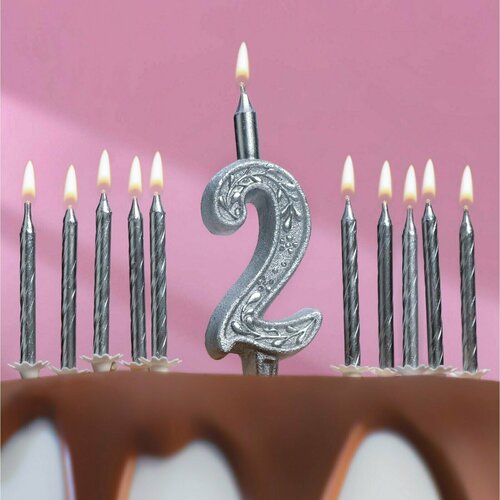 Набор свечей для торта (2 в 1) Страна Карнавалия, серебряный узор Цифра "2" + Свечи "С Днём Рождения", в наборе 10 шт.