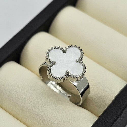 Славянский оберег, кольцо помолвочное ROYAL JASMINE кольцо, искусственный камень, размер 16.5, серебряный, белый
