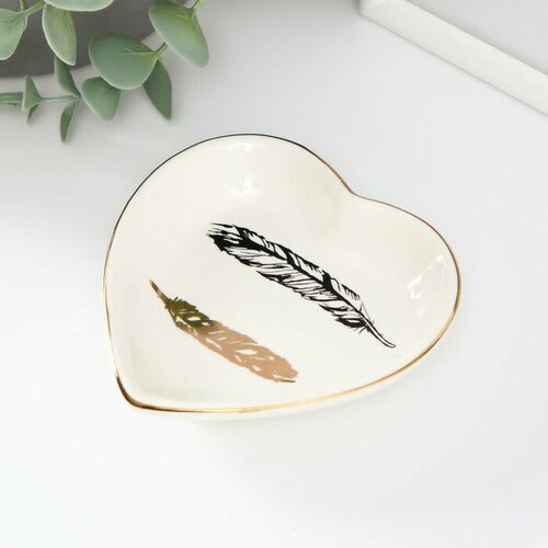 Сувенир керамика подставка под кольца "Сердце. Пёрышки" 10,5х10х2 см (комплект из 4 шт)