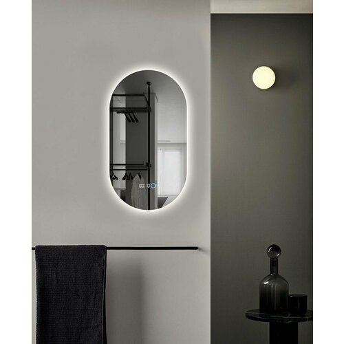 Зеркало для ванной с часами Kapsula 90*50 овальное "парящее" с нейтральной LED-подсветкой