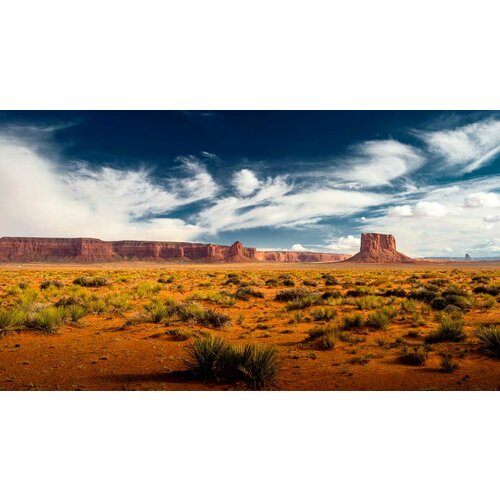 Картина на холсте 60x110 Альянс Лес "Трава облака пустыня скалы" на подрамнике / интерьер/ декор