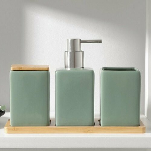 Набор аксессуаров для ванной комнаты SAVANNA Square, 4 предмета (дозатор для мыла, 2 стакана, подставка), цвет зелёный (комплект из 2 шт)