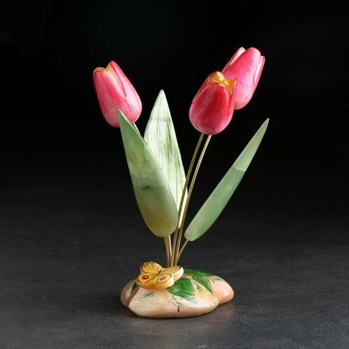 Сувенир Тюльпаны с бабочкой, 3 цветка, розовые, селенит