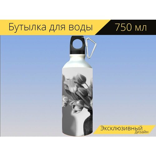 Бутылка фляга для воды "Тюльпаны, ваза для цветов, черный и белый" 750 мл. с карабином и принтом