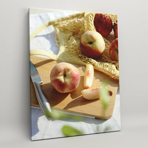 Картина на холсте (интерьерный постер) "Спелые персики на кухне" для кухни, кафе и ресторанов, с деревянным подрамником, размер 45x60 см