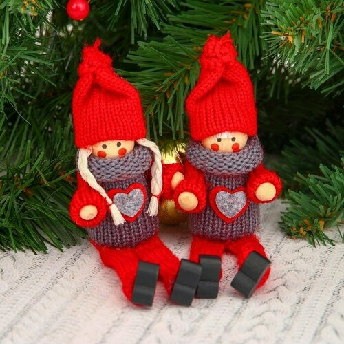 Игрушка - подвеска «Куколка в вязаном костюмчике», микс (комплект из 12 шт)