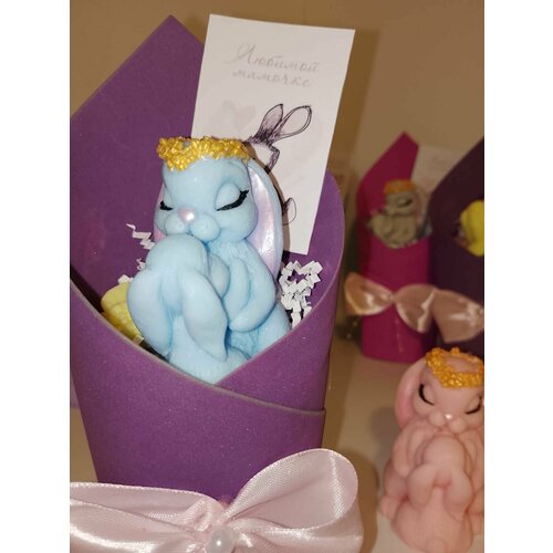 Мыльная композиция фигурок "Зайки: мама и малыш" голубой цвет в подарок