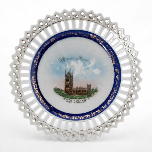 Настенная тарелка (сувенирная) "А present from London. Westminster abbey" (Подарок из Лондона. Вестминстерское аббатство)