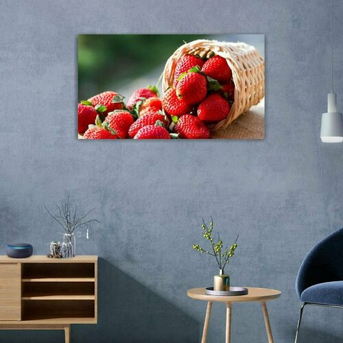 Картина на холсте 60x110 LinxOne "Ягоды корзинка клубника" интерьерная для дома / на стену / на кухню / с подрамником