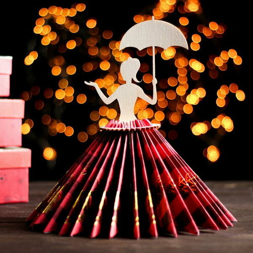 Салфетница деревянная "Девушка с зонтиком", 25x13x13 см