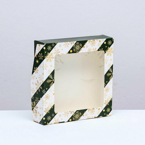Коробка складная с окном "Снежинка", 15 x 15 x 4 см, 20 шт.