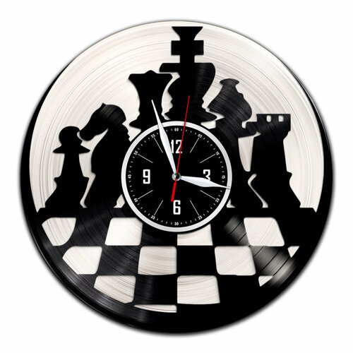 Шахматы - настенные часы из виниловой пластинки (с серебряной подложкой)