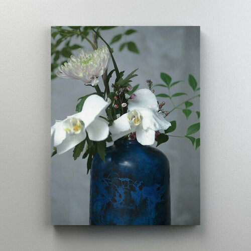 Интерьерная картина на холсте "Белые экзотические цветы в вазе" размер 22x30 см