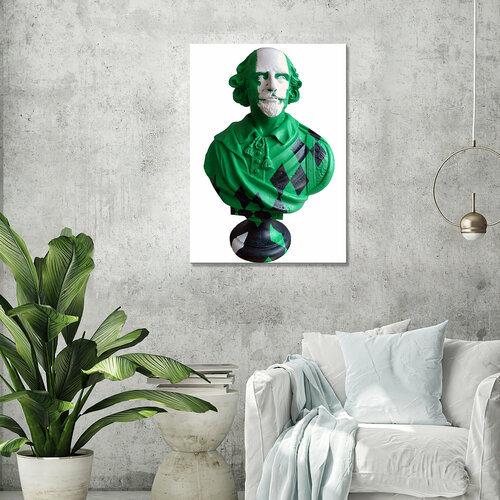 Интерьерная картина на холсте - Скульптура мужчина в зелёной краске с чёрными ромбамИ30х40