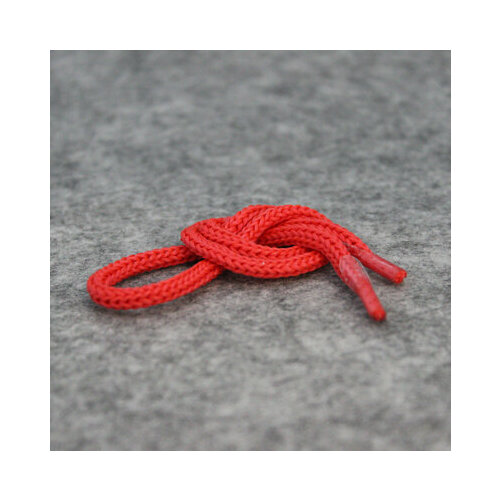 Ручка-шнур 4 мм №26 (красная) 35 см с пластиковыми наконечниками (100 шт)