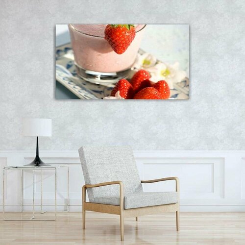 Картина на холсте 60x110 LinxOne "Клубника milkshake коктейль" интерьерная для дома / на стену / на кухню / с подрамником