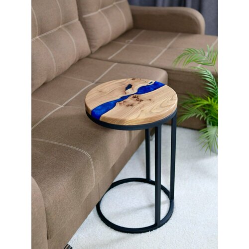 Приставной стол к дивану из дерева и эпоксидной смолы Redwoodloft, 40×63 см синий перламутр
