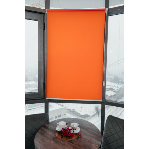 Рулонная штора оранжевая на окна 50 (ширина) Х 100 (высота).