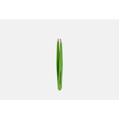 Пинцет скошенный TWEEZERMAN SLANT TWEEZER GREEN APPLE 1 шт