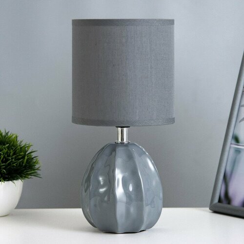 Настольная лампа "Ария" Е14 40Вт серый 13х13х26,5 см RISALUX