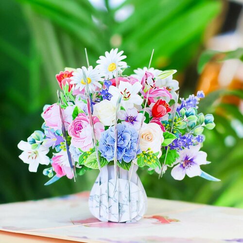 Открытка объемная 3Д на день рождения подарок "букет цветов В вазе"