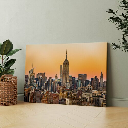 Картина на холсте "Вид на город с высокими зданиями" 20x30 см. Интерьерная, на стену.