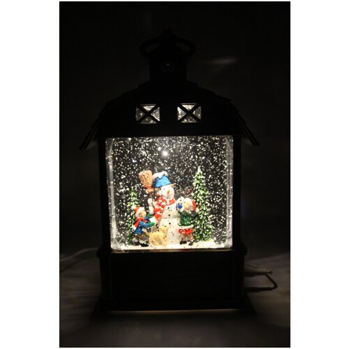 Новогодний сувенир WDL-2118- "Домик" "Дети слепили снеговика", LED, USB, музыка. подсветка, 3*АА, 24*14*8 см