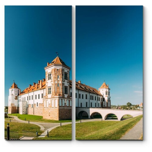 Модульная картина Вид Старой Башни Замкового Комплекса "Мир" в Белорусии110x110