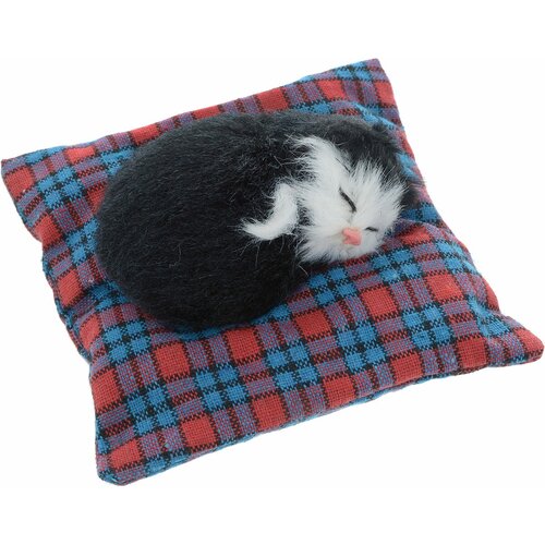 Фигурка Спящий котенок на подушке v6