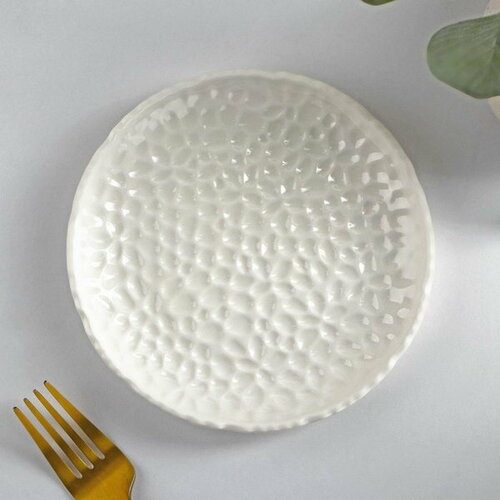 Тарелка керамическая пирожковая "Воздушность", d=15 см, цвет белый