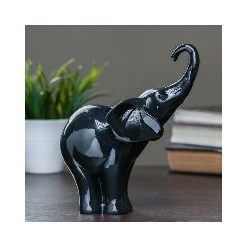 Фигура"Слон" черный глянец 16х9х18см Хорошие сувениры 3928132 .