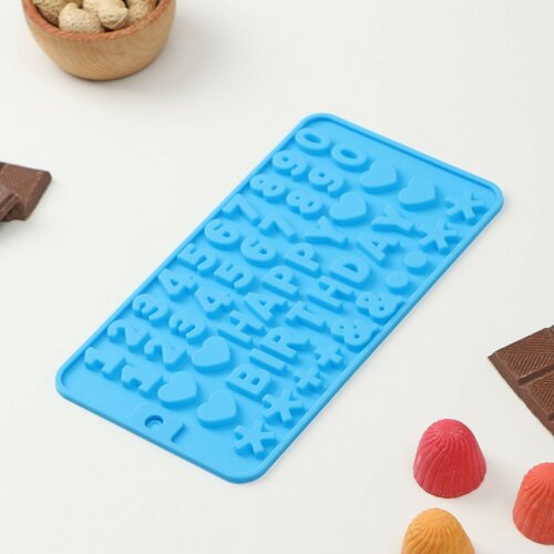 Форма силиконовая для шоколада «С Днём рождения», 21,5×11,5 см, 49 ячеек, цвет синий