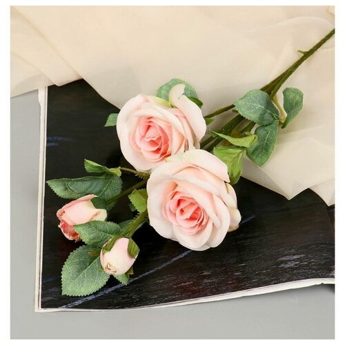 Цветы искусственные "Роза кустовая" 67 см, бледно-розовый