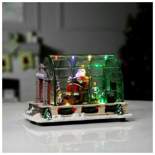 Светодиодная фигура "Дед Мороз на кресле" 23 x 15 x 14 см, полистоун, батарейки ААх3 (не в комплекте), USB, свечение теплый белый./В упаковке шт: 1