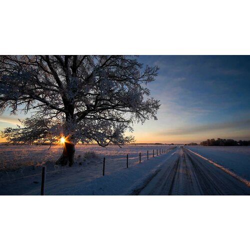 Картина на холсте 60x110 Альянс Лес "Эстергетланд закат зима Швеция" на подрамнике / интерьер/ декор