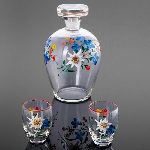 Набор для крепких напитков (графин и две стопки) с цветочным декором, стекло